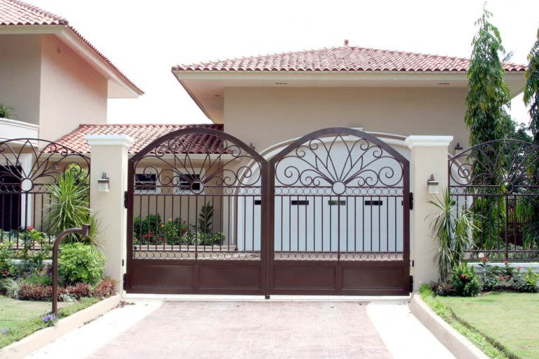 Vastu Tips for Main Gate of House & Compound Wall